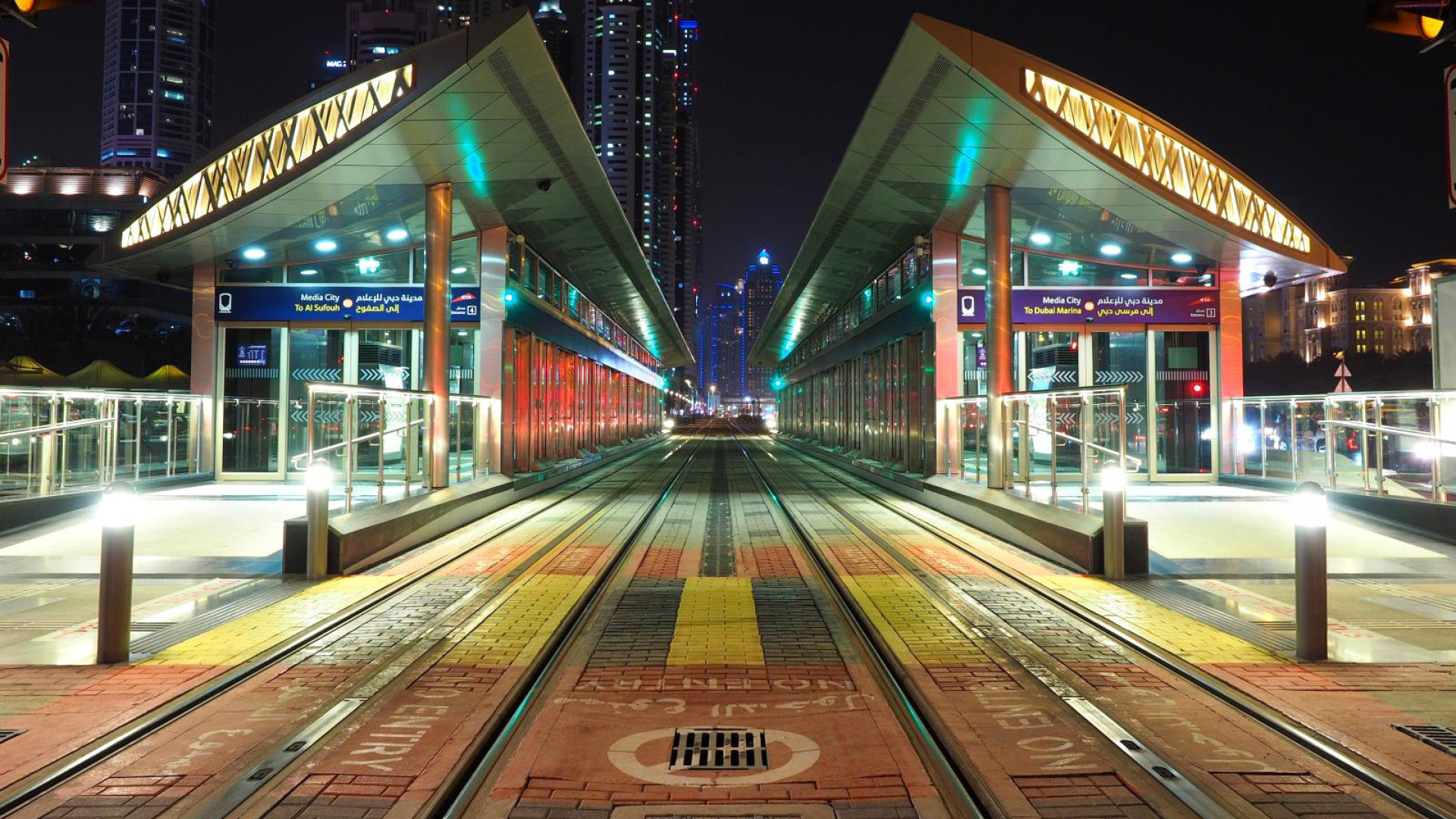 Dubai Tram - Transport infrastructure wayfinding - Endpoint