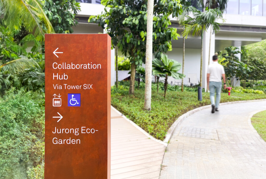 SJ Campus - Seamless integration of wayfinding and signage - Endpoint